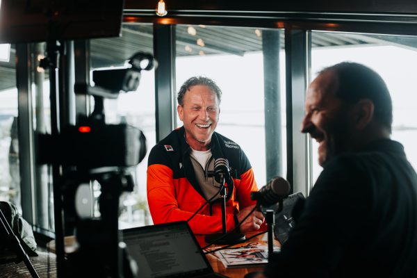 RINTJE RITSMA - "Je moet je gewoon niet te veel aantrekken van ...